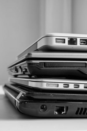 Laptop Screen Size Comparison Chart | Techosaurus Rex